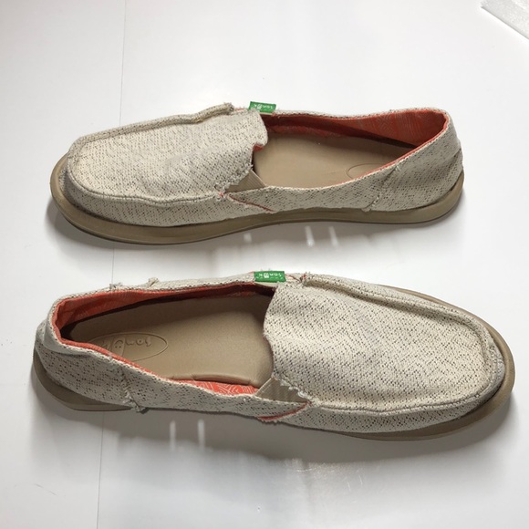 Sanuk | Shoes | Sanuk Tan Canvas Slip On Flats Size 8 | Poshmark
